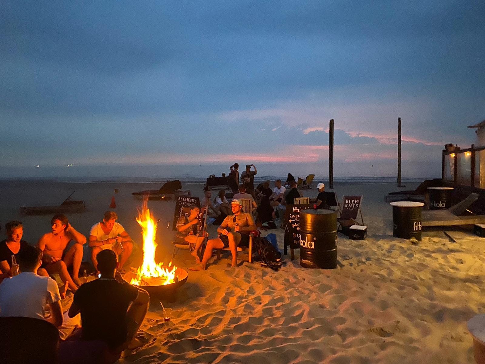 Strandfeesten? Chillen? Elements Beach